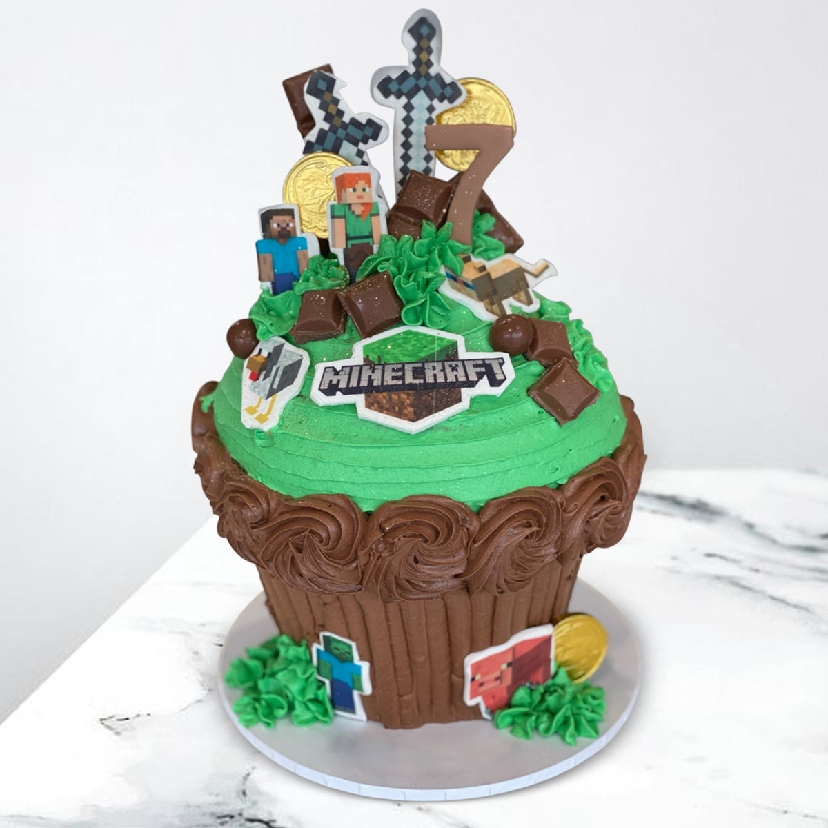 Minecraft Giant Cupcake – The Cupcake Factory
